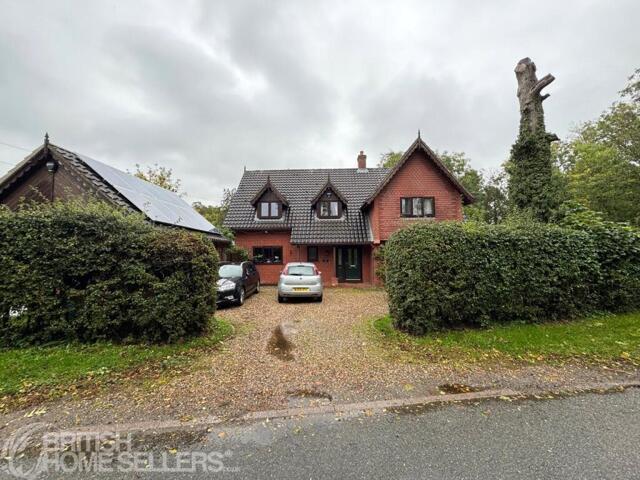 4 Bedroom House Eye Suffolk LS99688598