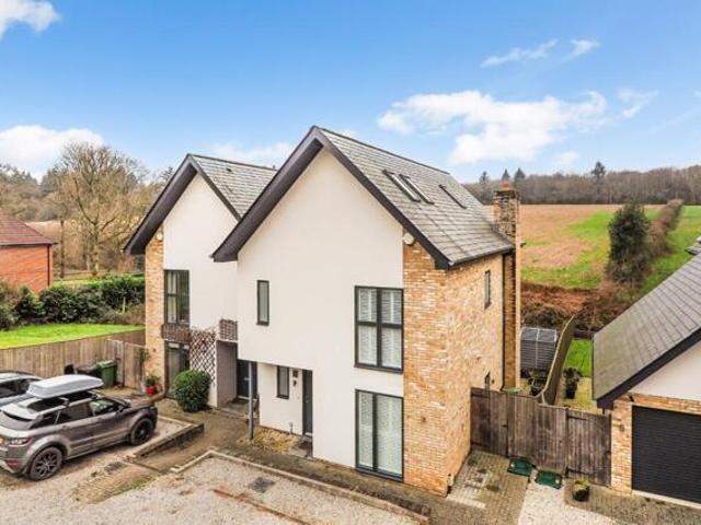 4 Bedroom House Four Marks Four Marks 87988650