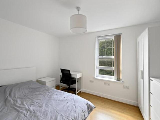 4 bedroom house for rent in 198 Broomhall Street, Sheffield, S3