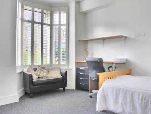 4 bedroom house for rent in 36 Mona Road, Crookes S10 1NF, S10