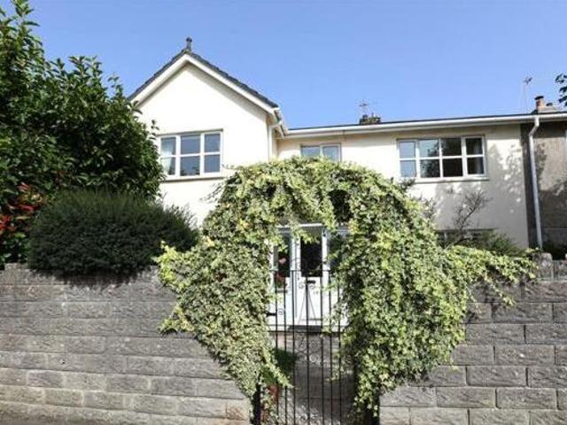 4 Bedroom House For Rent In 4 Broadway, Cowbridge