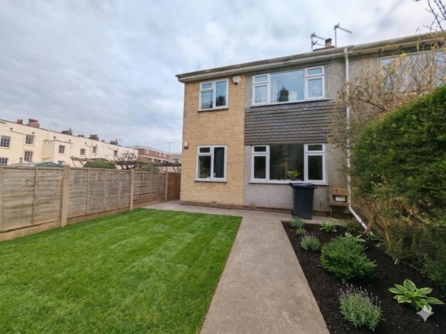 4 bedroom house for rent in Cotham side Ref 55, BS6
