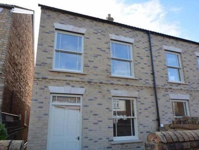 4 bedroom house for rent in Conduit Road Stamford Lincolnshire PE9