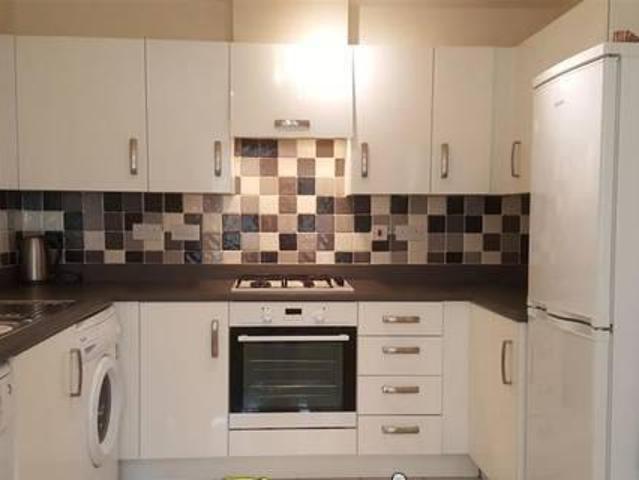 4 bedroom house for rent in Copenhagen Way BidfordonAvon ALCESTER B50
