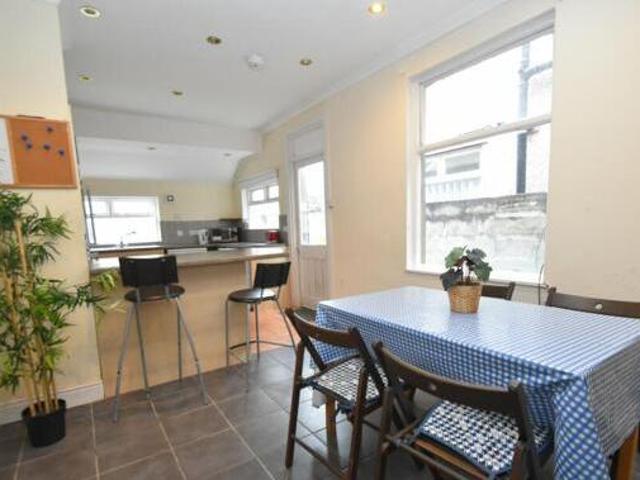 4 Bedroom House For Rent In Cathays