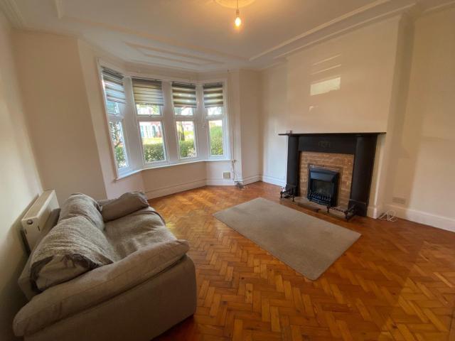 4 bedroom house for rent in Cardiff
