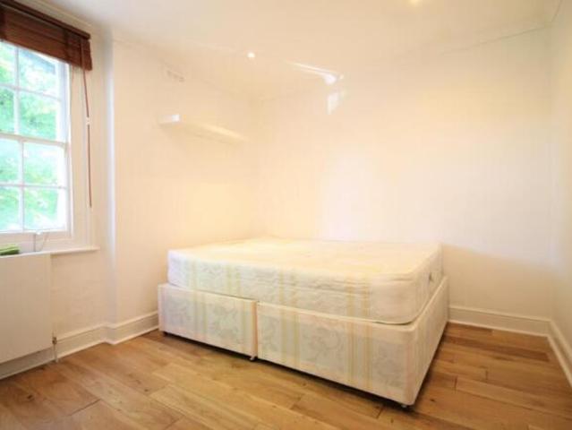 4 bedroom house for rent in Carol Street, Camden, NW1