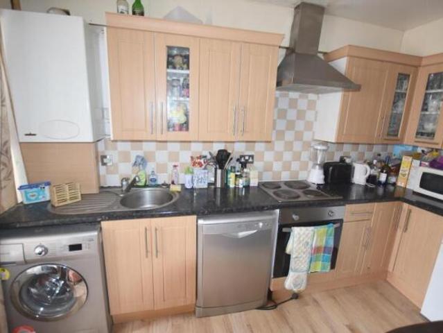 4 bedroom house for rent in Castlecombe Drive, SW19