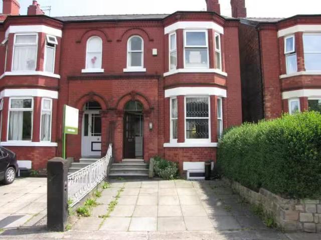 4 bedroom house for rent in Church Road, Northwich CW9