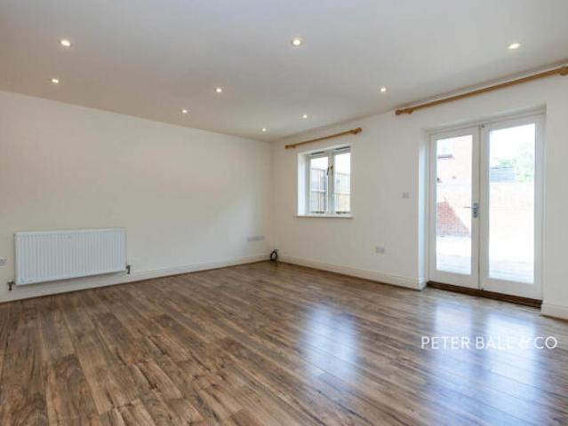 4 bedroom house for rent in Cirencester Road, Charlton Kings, Cheltenham, GL53
