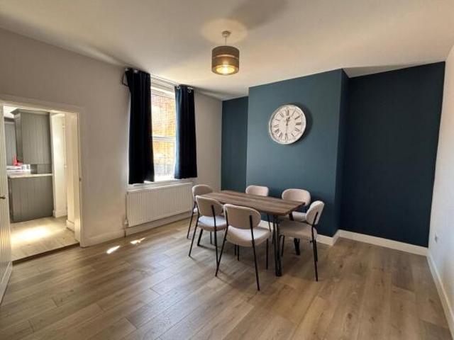 4 bedroom house for rent in Clarendon Street, Merridale, WV3