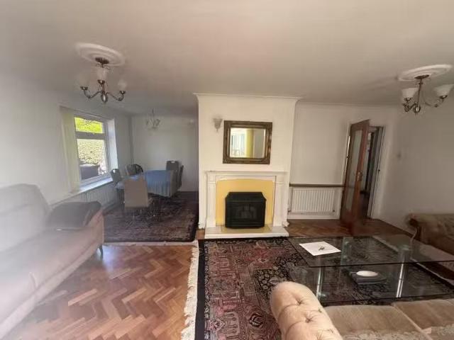 4 bedroom house for rent in Clifford Avenue, Chislehurst BR7
