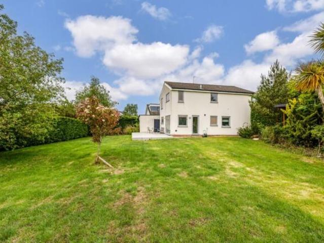 4 bedroom house for rent in Clover Close Cumnor OX2