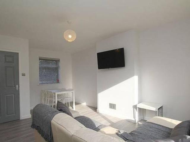 4 bedroom house for rent in Alan Moss Road Loughborough LE11