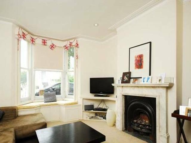 4 bedroom house for rent in Aldensley Road Brackenbury Village London W6