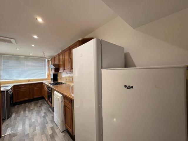 4 bedroom house for rent in Aldwych Avenue, Fallowfield, M14