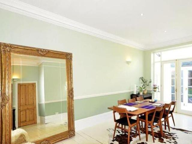 4 Bedroom House For Rent In Alexandra Park, London