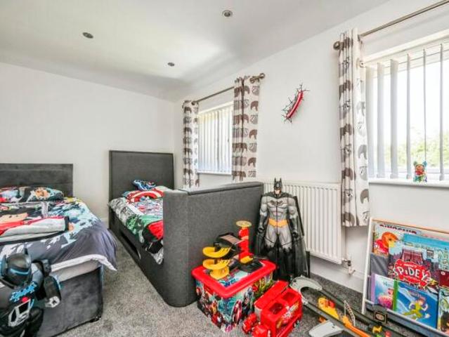 4 bedroom house for rent in Arklow Drive, Hale Village, L24