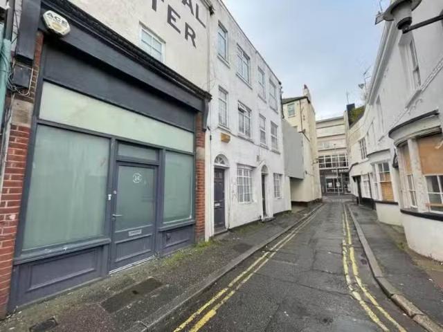 4 bedroom house for rent in Boyces Street, Brighton, East Sus.