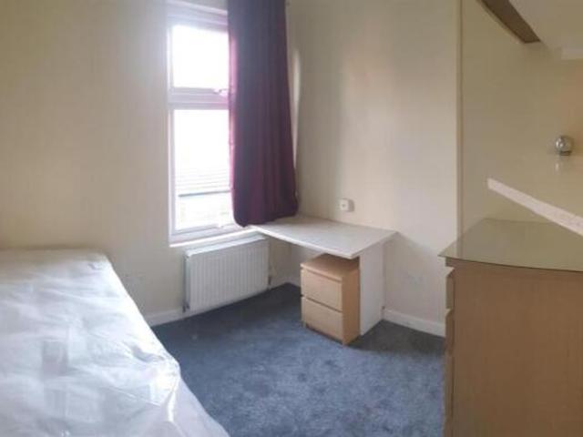 4 bedroom house for rent in Banff Road, Manchester, M14