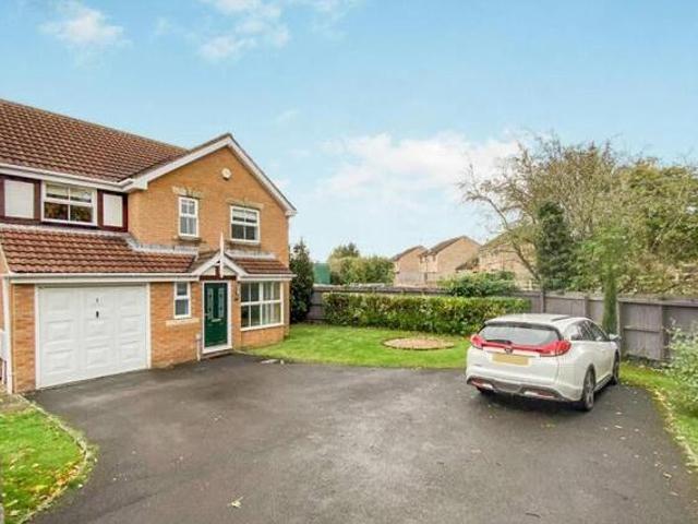 4 Bedroom House For Rent In Barry