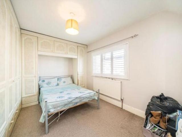 4 bedroom house for rent in Bennetts Avenue, Ealing, UB6