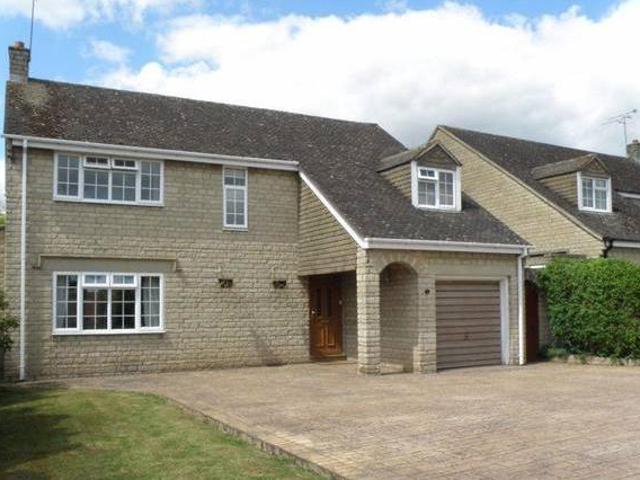 4 bedroom house for rent in Berens Road Shrivenham SN6