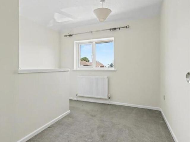 4 bedroom house for rent in Billing Close, Norwich, NR6