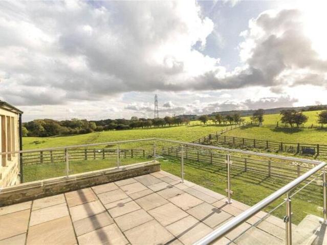 4 bedroom house for rent in Bingley Road, Menston, Ilkley, LS29