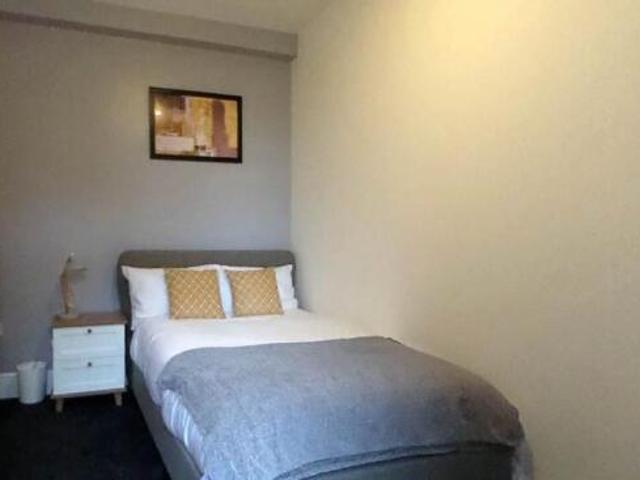 4 bedroom house for rent in Birches Head Road, Stoke on Trent, ST1