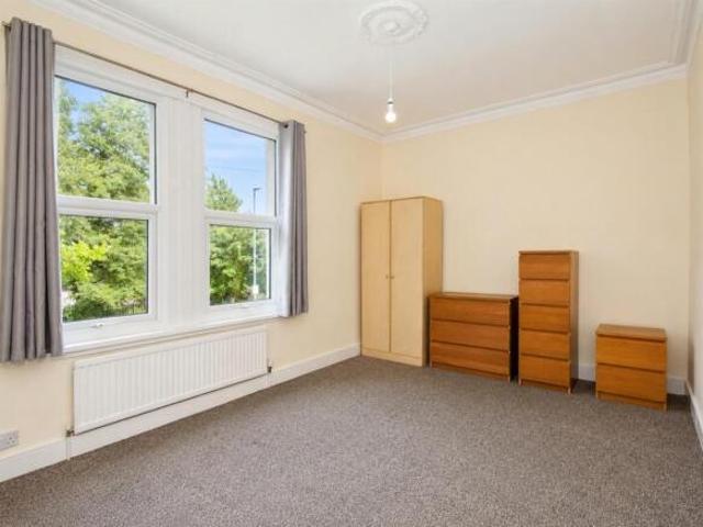 4 bedroom house for rent in Blackshaw Road, SW17
