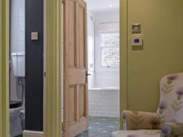 4 bedroom house for rent in Bloom Park Road, Fulham, London, SW6