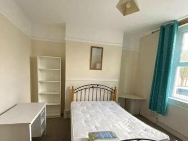 4 Bedroom House For Rent In Brynmill