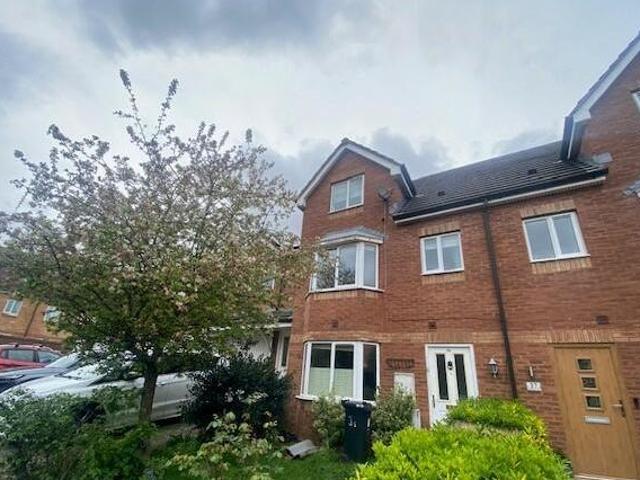 4 Bedroom House For Rent In Bradley Stoke