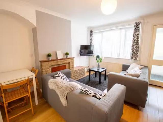 4 bedroom house for rent in Bramshaw Road, Canterbury, Kent, CT2