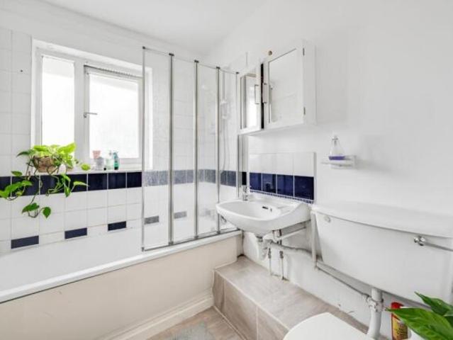 4 bedroom house for rent in Brassey Road, London, NW6