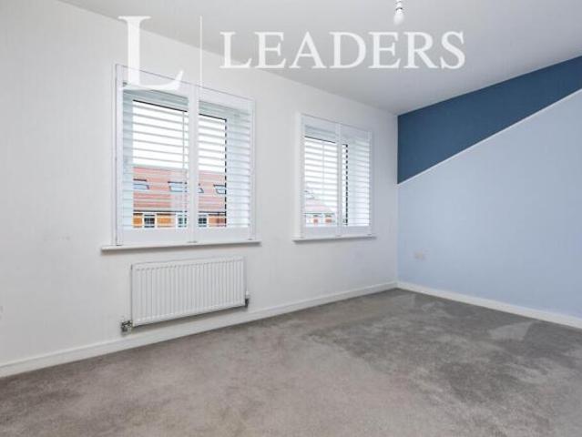 4 bedroom house for rent in Breething Road, Dunton Green, TN14