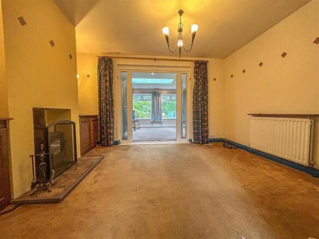 4 bedroom house for rent in Briarwood Avenue, Gosforth, Newcastle Upon Tyne, NE3