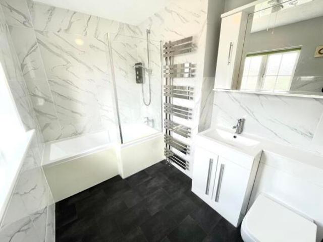 4 bedroom house for rent in Brookhouse Drive, Hackenthorpe, Sheffield, S12