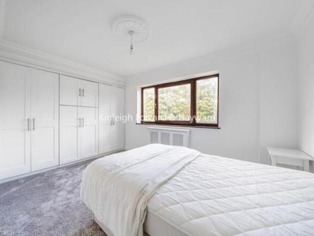 4 bedroom house for rent in Bromley Grove, Bromley, Kent, BR2