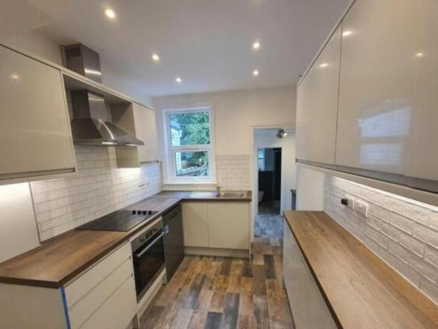 4 Bedroom House For Rent In Golders Green