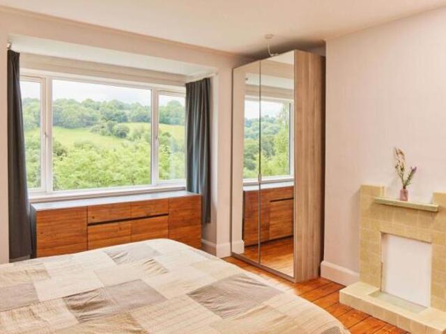 4 bedroom house for rent in Greenway Lane, BA2