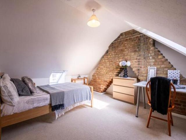 4 bedroom house for rent in Guildford Road, Canterbury, Kent, CT1