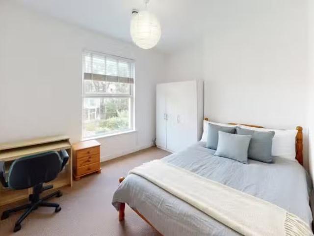 4 bedroom house for rent in Guinea Lane, Fishponds, Bristol, B.