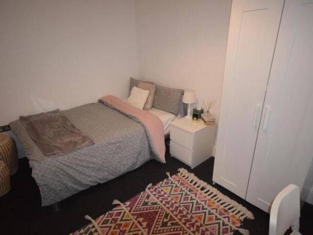 4 bedroom house for rent in Gwenfron Road, Liverpool, L6