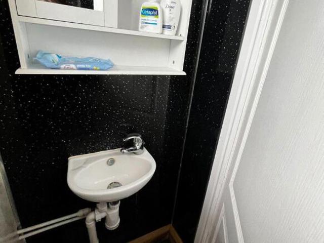4 bedroom house for rent in Downs Road, Canterbury, CT2