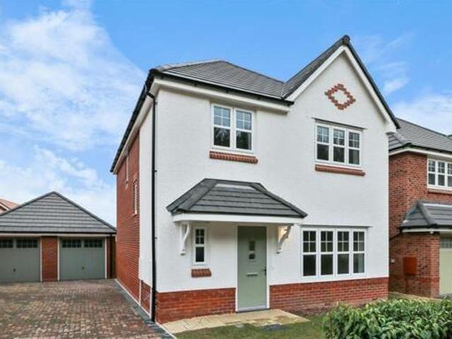 4 Bedroom House For Rent In Daresbury