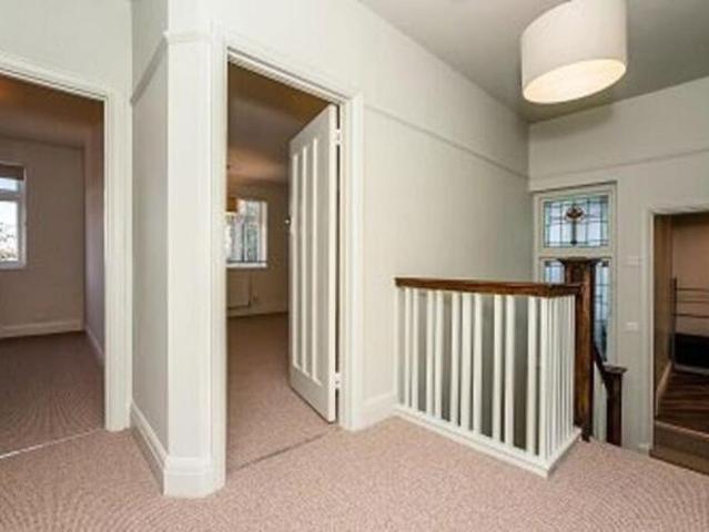 4 bedroom house for rent in Denmark Hill, SE5