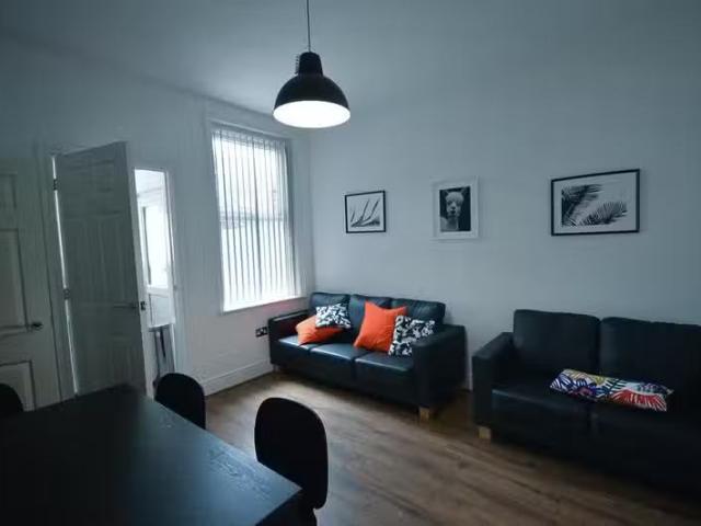 4 bedroom house for rent in Empress Road, Kensington, Liverpoo.