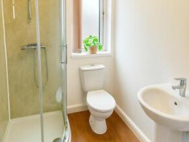 4 bedroom house for rent in Edmund Road, Sheffield, S2
